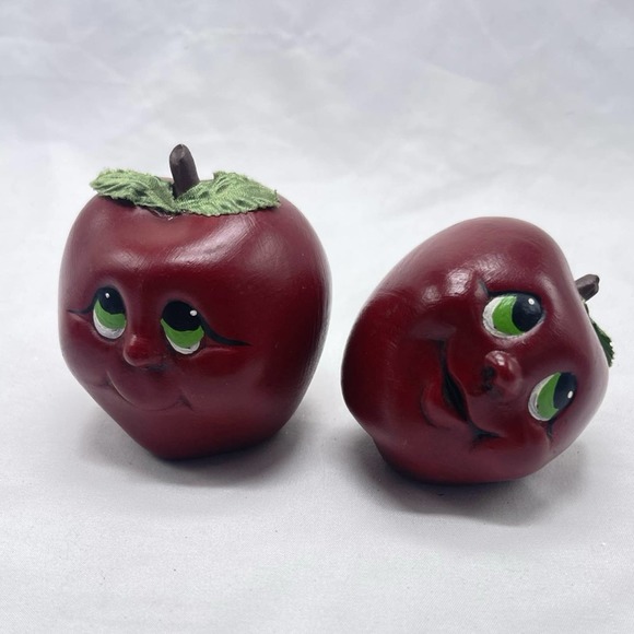 no brand | Accents | Vtg Ceramic Anthropomorphic Apple Figurines | Poshmark